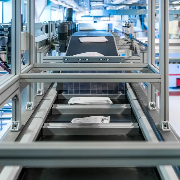 Innovative Split Tray Sorting Solution | DistriSort